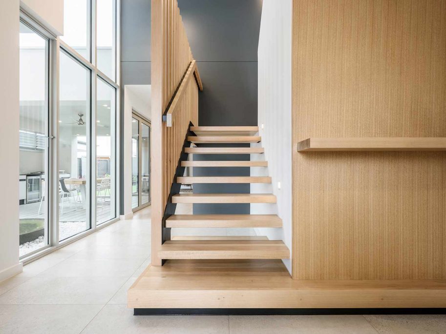 Hardwood Timber Staircase Components | ASH