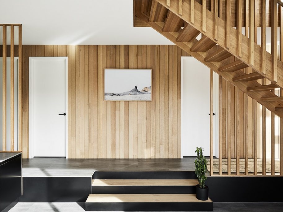 Hardwood Timber Cladding Suppliers | ASH