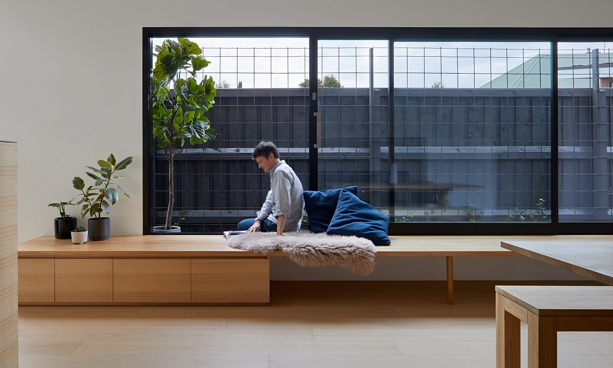 Australian Oak Timber for Flooring & Furniture Engineered by ASH
