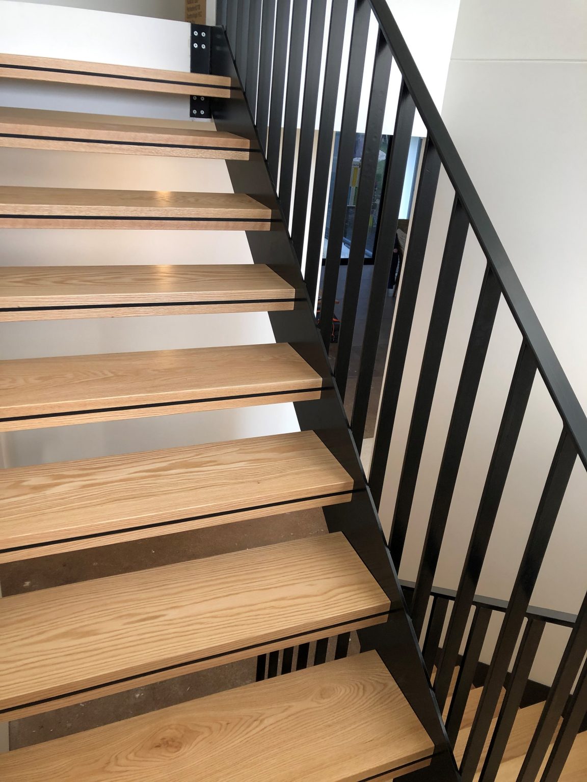 Glacial Oak (American Oak) – Ideal Timber for Stairs | ASH