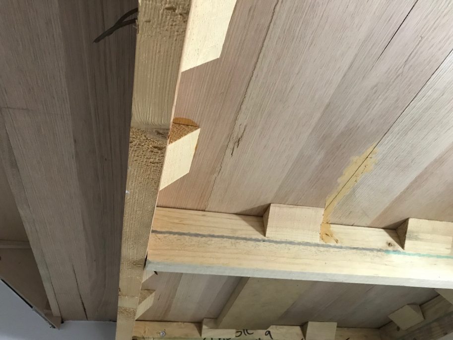 Prevent Cupping & Splitting in Timber Benchtops | ASH